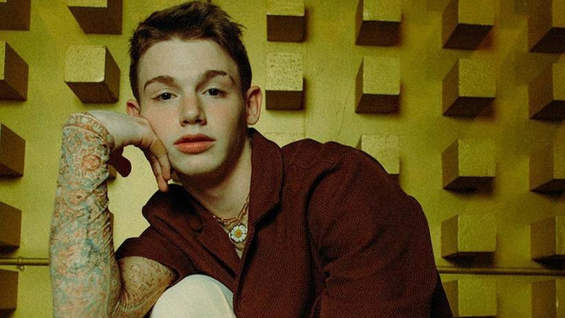 Viral Sensation Payton Talks About His Favorite Microphone, the Neumann ...