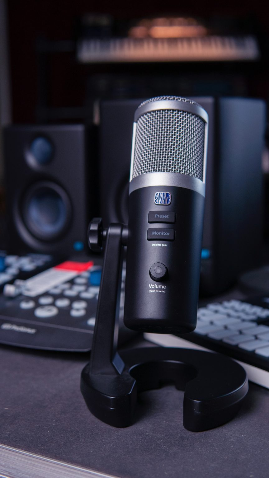 What is the Best Frequency for Wireless Microphones? - Shout4Music