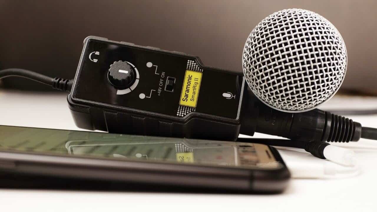 How to Connect Microphone to Laptop - Shout4Music