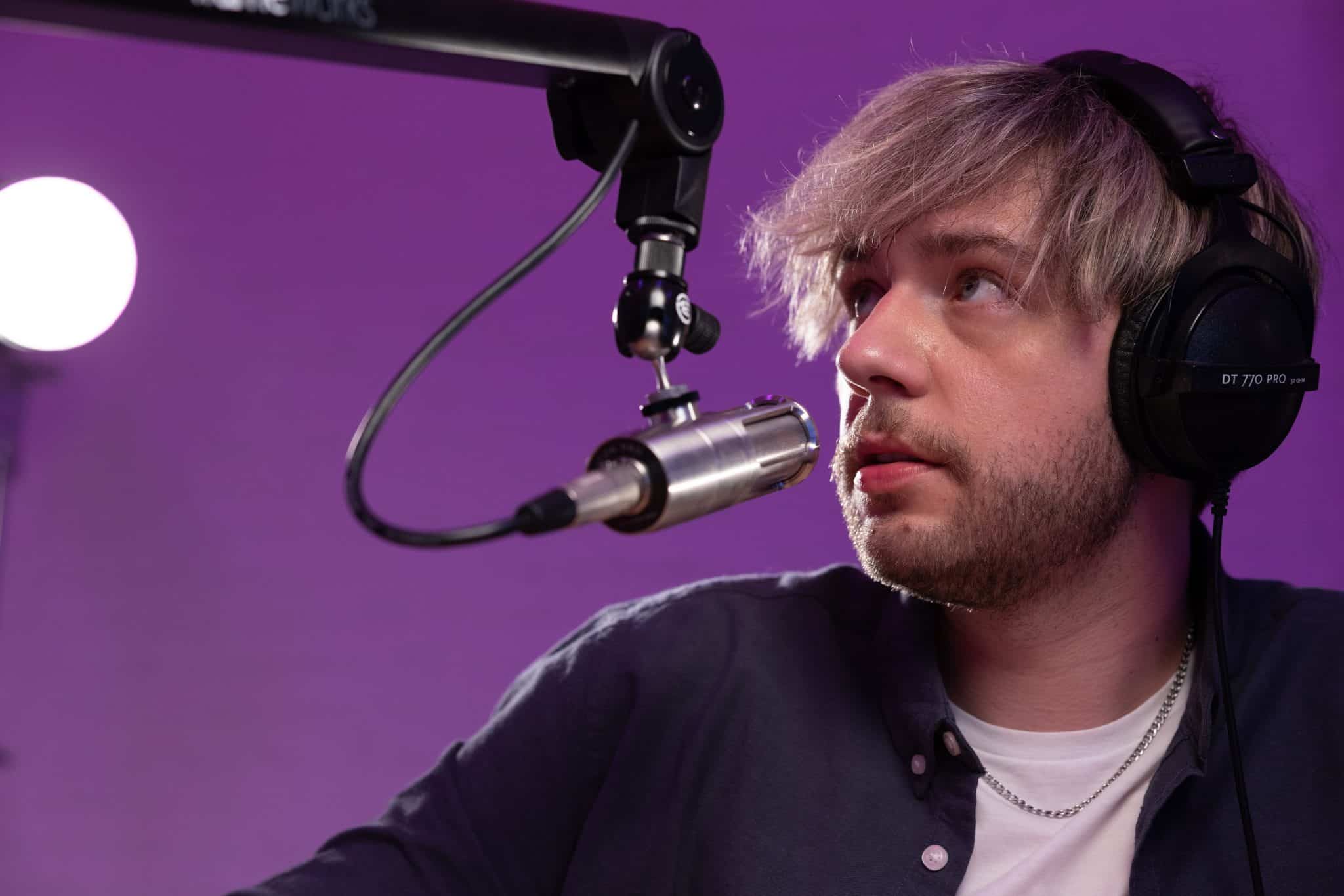 The Best Way To Position Your Condenser Mic for Streaming - Shout4Music