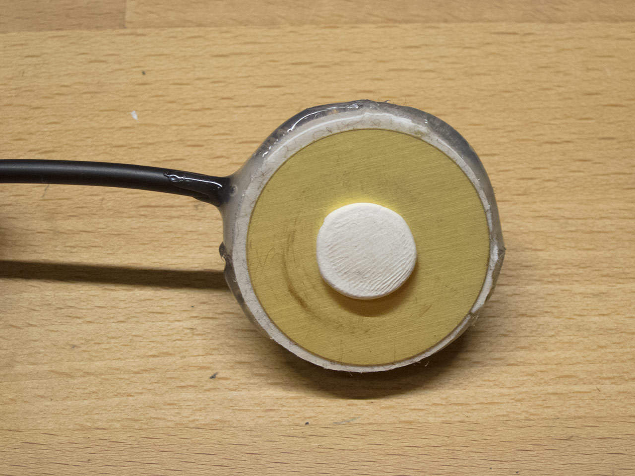 What is a Contact Microphone? - Shout4Music