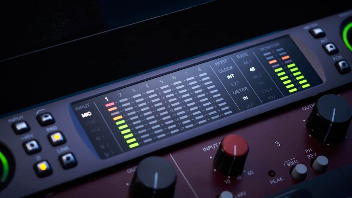 Understanding Preamp Gain and Headroom - Shout4Music