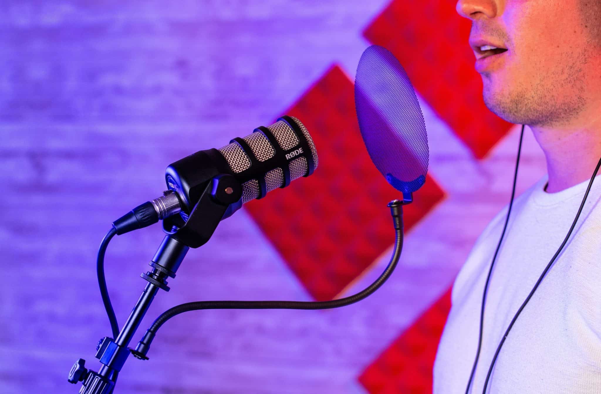 10 DIY Microphone Windscreen and Pop Filter Ideas - Shout4Music